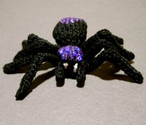 12 Knitted Spiders Free Patterns ⋆ Bright Stuffs