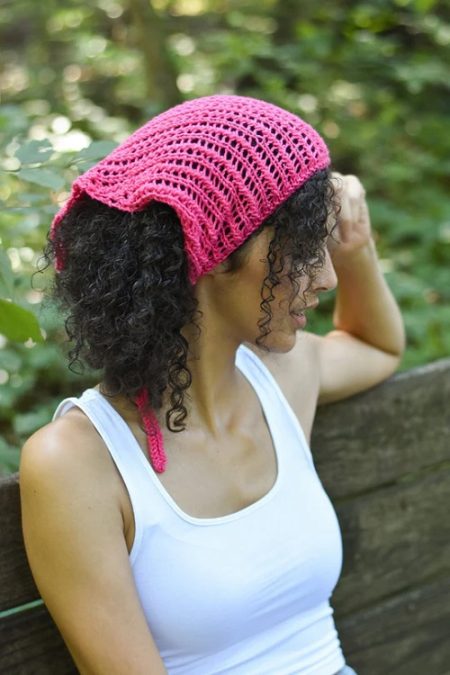 18 Knitted Kerchief Free Patterns ⋆ Bright Stuffs