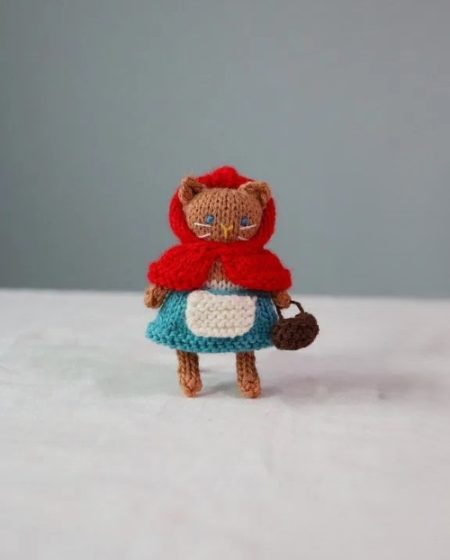 15 Knitted Mini Cats Free Patterns ⋆ Bright Stuffs