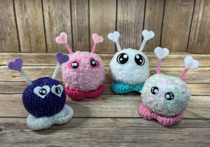 12 Knitted Insects Free Patterns ⋆ Bright Stuffs