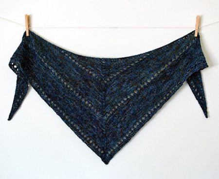 18 Knitted Kerchief Free Patterns ⋆ Bright Stuffs