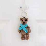 16 Knitted Keychains Free Patterns ⋆ Bright Stuffs