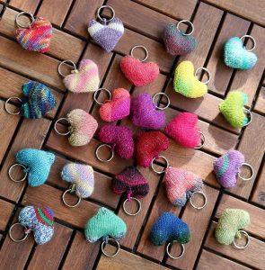16 Knitted Keychains Free Patterns ⋆ Bright Stuffs