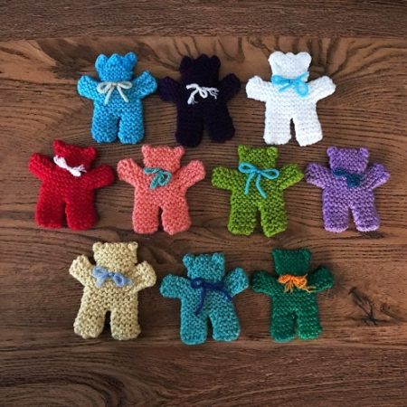 11 Knitted Pocket Teddies Free Patterns ⋆ Bright Stuffs