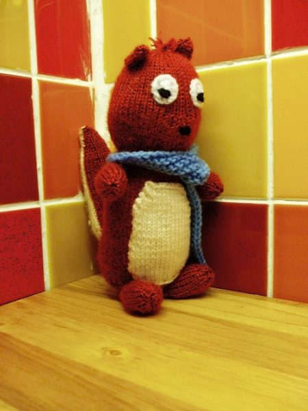 10 Knitted Squirrel Free Patterns ⋆ Bright Stuffs