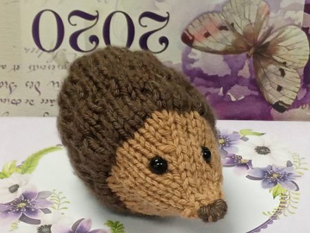 13 Knitted Hedgehogs Free Patterns ⋆ Bright Stuffs