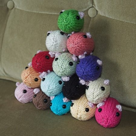 13 Knitted Pets Free Patterns ⋆ Bright Stuffs