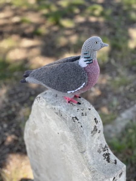 6 Knitted Pigeons Free Patterns ⋆ Bright Stuffs