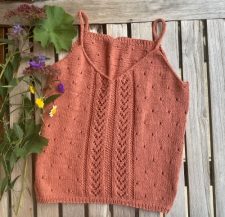 21 Knitted Sleeveless Top Free Patterns ⋆ Bright Stuffs