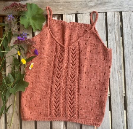 21 Knitted Sleeveless Top Free Patterns ⋆ Bright Stuffs