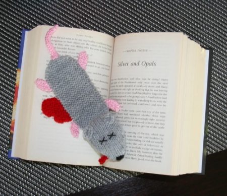 11 Animal Bookmarks Free Knitting Patterns ⋆ Bright Stuffs