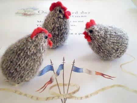 9 Brood of Hens Free Knitting Patterns ⋆ Bright Stuffs