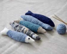 12 Group of Fish Free Knitting Patterns ⋆ Bright Stuffs