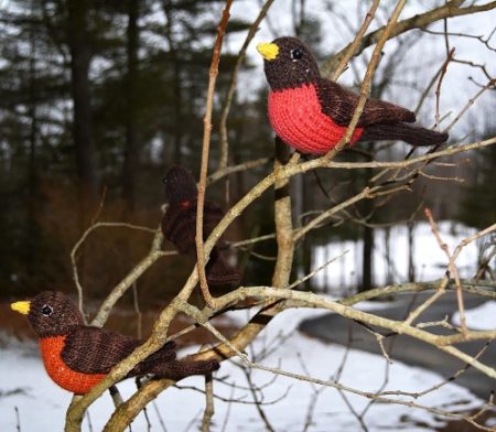 9 Knitted Robin Free Patterns ⋆ Bright Stuffs