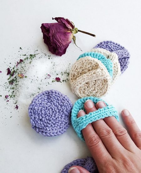 18 Scrap Yarn Free Knitting Patterns ⋆ Bright Stuffs