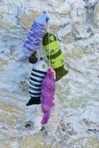 12 Group of Fish Free Knitting Patterns ⋆ Bright Stuffs