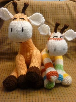 13 Knitted Giraffe Free Patterns ⋆ Bright Stuffs