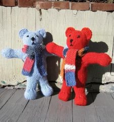 10 Group of Teddies Free Knitting Patterns ⋆ Bright Stuffs