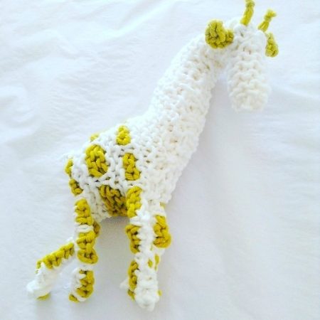 13 Knitted Giraffe Free Patterns ⋆ Bright Stuffs