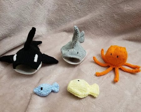 12 Group of Fish Free Knitting Patterns ⋆ Bright Stuffs