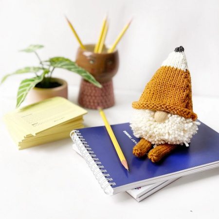 15 Creative Pom Pom Free Knitting Patterns ⋆ Bright Stuffs
