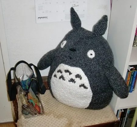 7 Unique Totoro Free Knitting Patterns ⋆ Bright Stuffs
