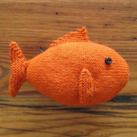9 Knitted Fat Fish Free Patterns ⋆ Bright Stuffs