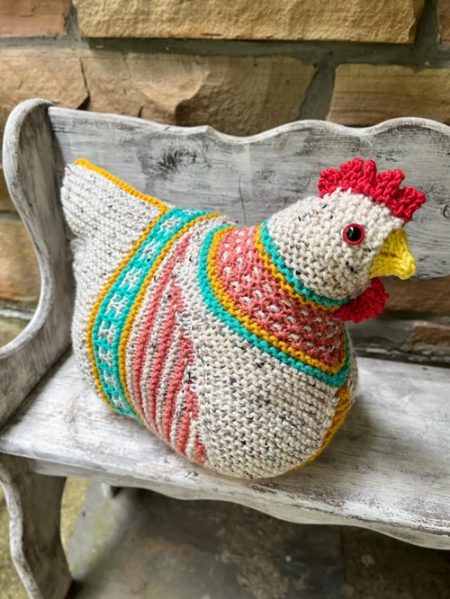 8 Emotional Support Chicken Free Knitting Patterns ⋆ Bright Stuffs