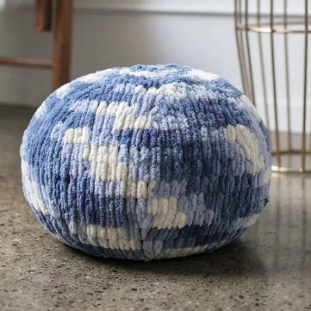 9 Knitted Pouffe Free Patterns ⋆ Bright Stuffs