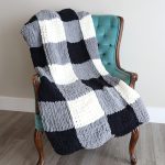 9 Finger Knit Blanket Free Patterns ⋆ Bright Stuffs